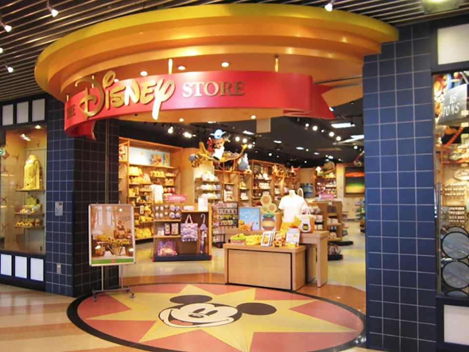 แจกพิกัดร้าน Disney Store Japan มีที่ไหนบ้าง ตามไปสอยกันได้เลย